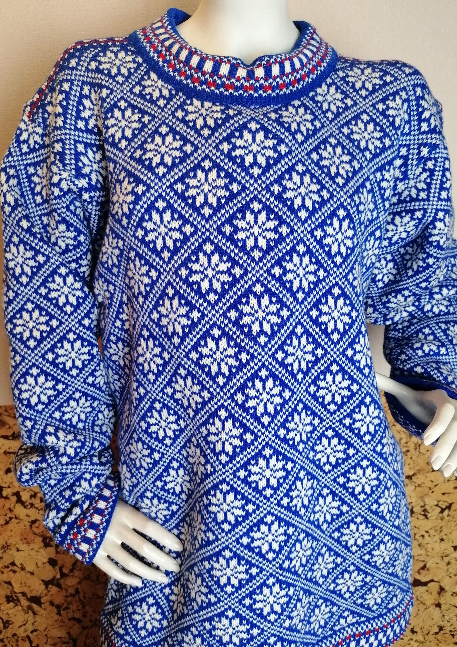 Wool Knit Sweater: Kihnu Troi Nordic Star Pattern - Etsy