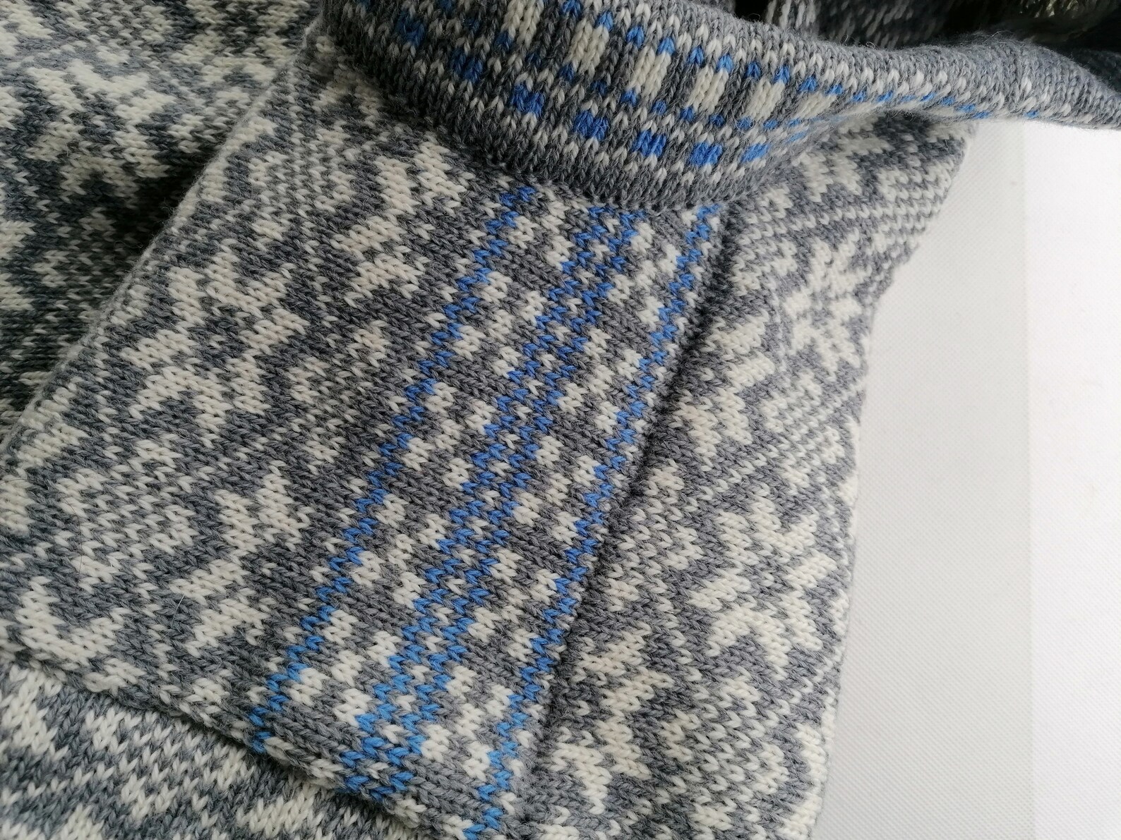 Kihnu Troi Nordic Star Wool Cardigan: Timeless Folk Knit With ...