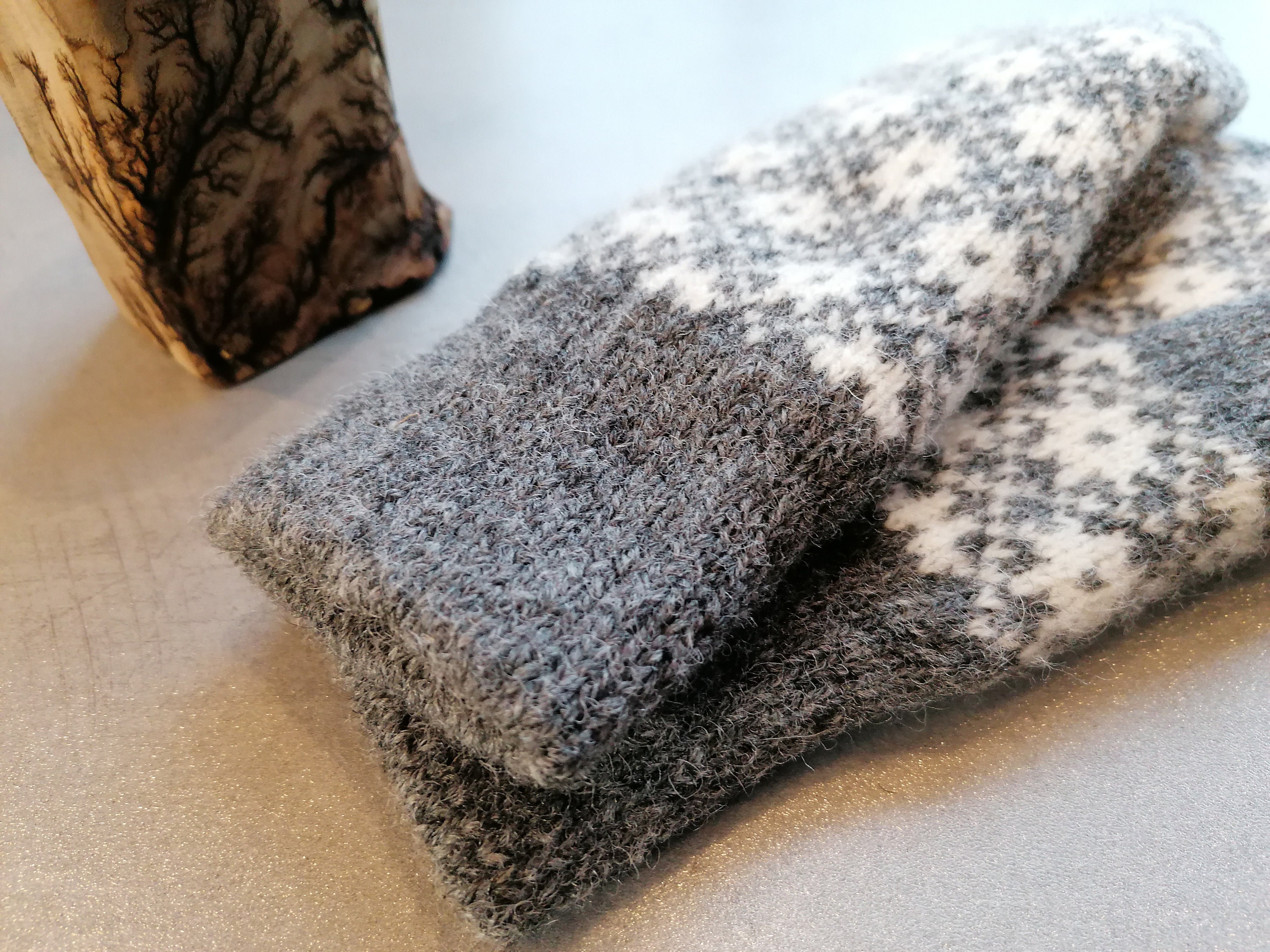 Nordic hygge wool mittens soft sheep wool with lining dark | Etsy