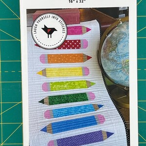 Color My World Colored Pencil Table Runner Quilt Pattern - Etsy