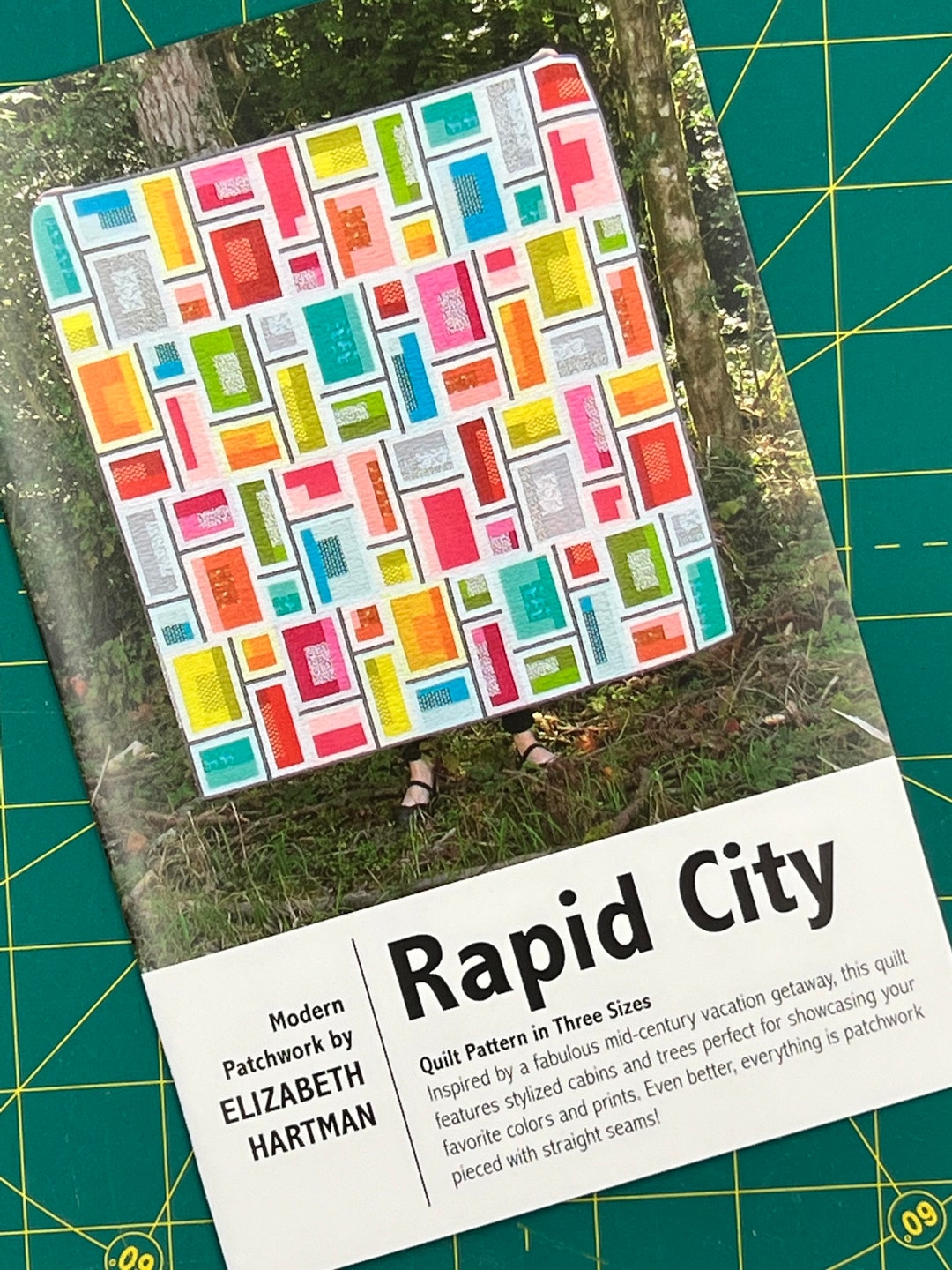 Rapid City Geometric Quilt Pattern by Elizabeth Hartman - Etsy