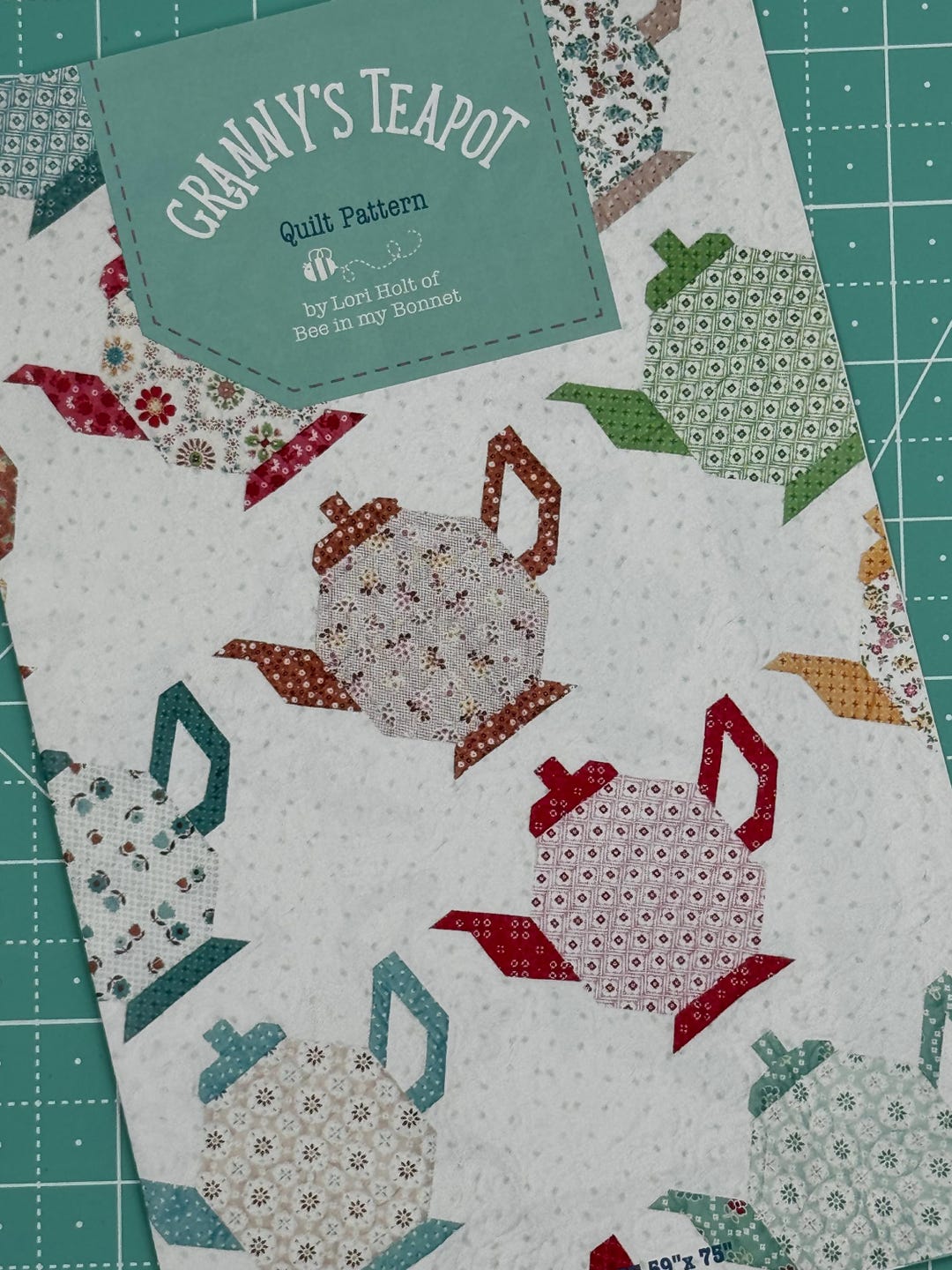 Granny’s Teapot Layer Cake Friendly Quilt Pattern by Lori Holt of Bee ...