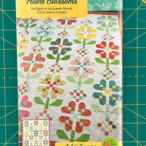 Heart Blossoms Floral Patchwork Scrap Quilt Pattern by Anka’s Treasures Fat Eighth or Fat ...