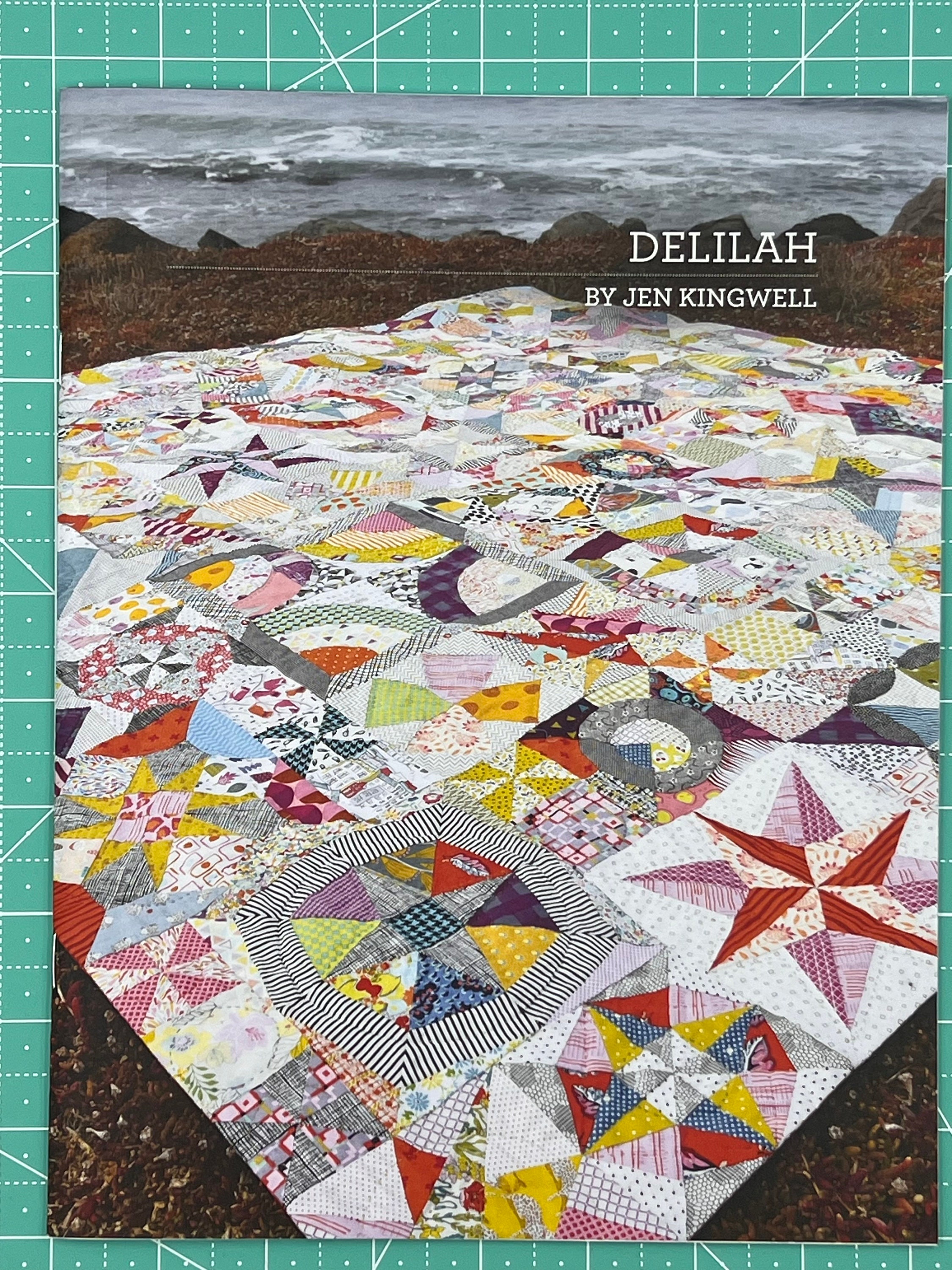 Delilah Patchwork Quilt Pattern by Jen Kingwell - Etsy