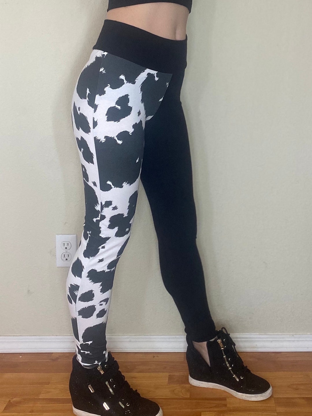 Small - Colorblock - Cow Print - Seamless Leggings - Etsy