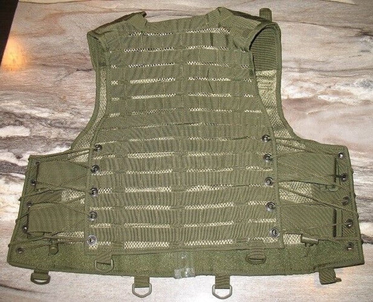 Mil-tec / Sturm Germany 223/5.56 - 5.45 X 39 MOLLE Vest With (12) MOLLE ...