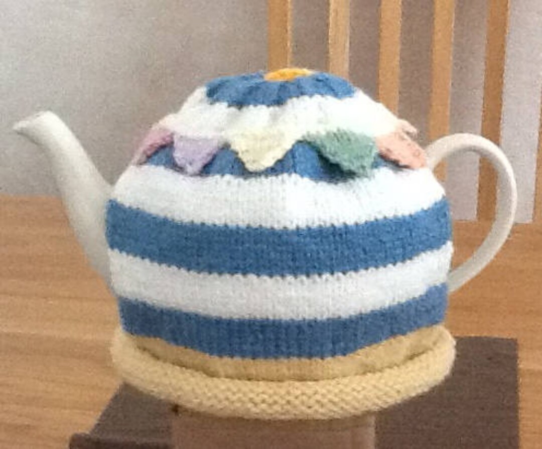 Sea Side Bunting - Tea Cosy. - Etsy UK