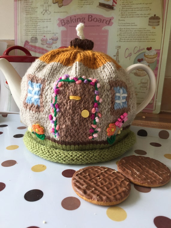 Country Cottage Tea Cosy. - Etsy