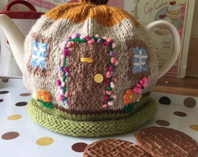 Country Cottage - Tea Cosy. - Etsy