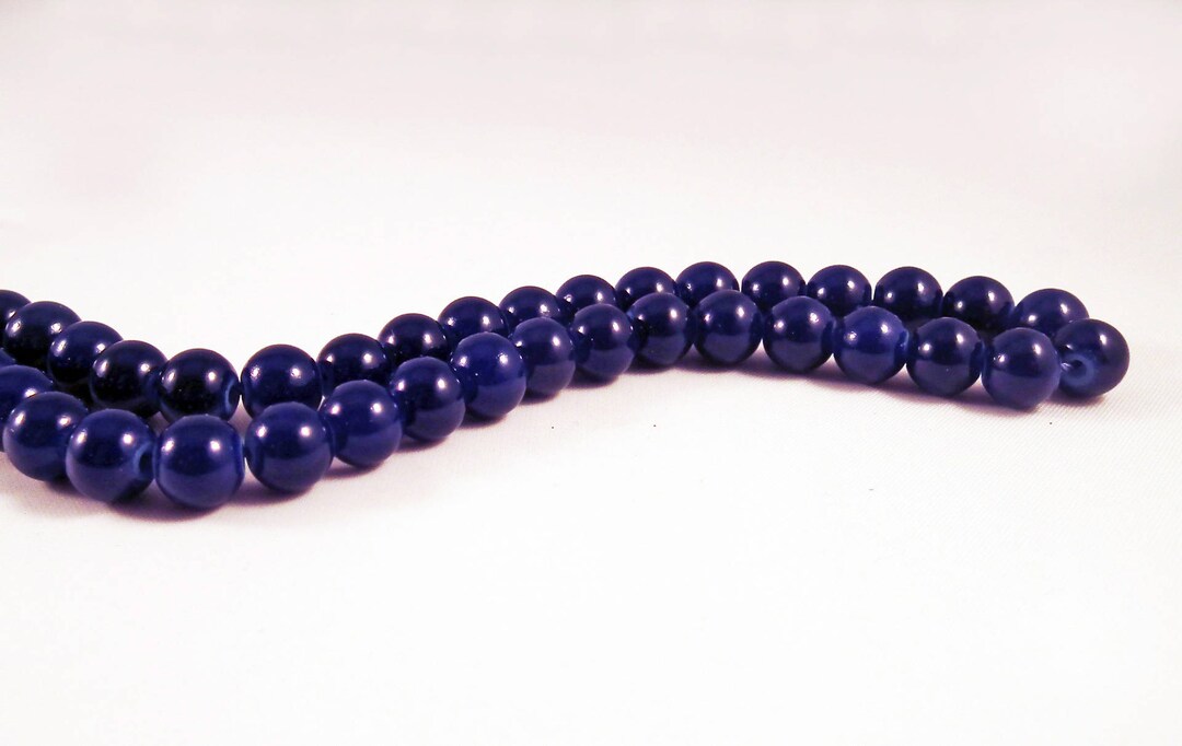 INV14 - Lot of 40 Pearls in Round Glass 7mm in Diameter of Dark Violet ...