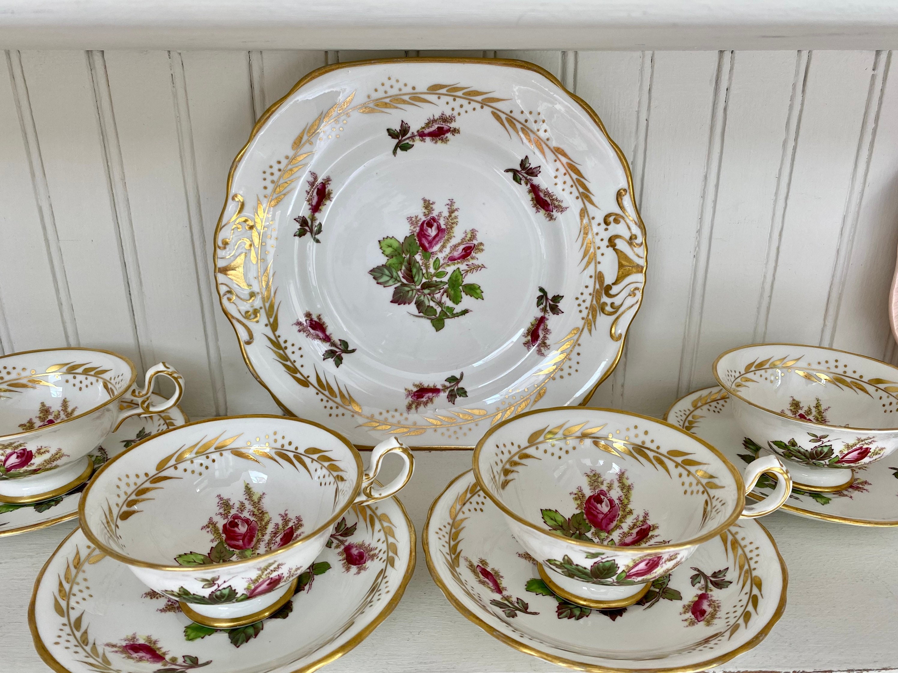 Exquisite Rose Vintage Royal Chelsea Moss Rose Cake Plate - Etsy