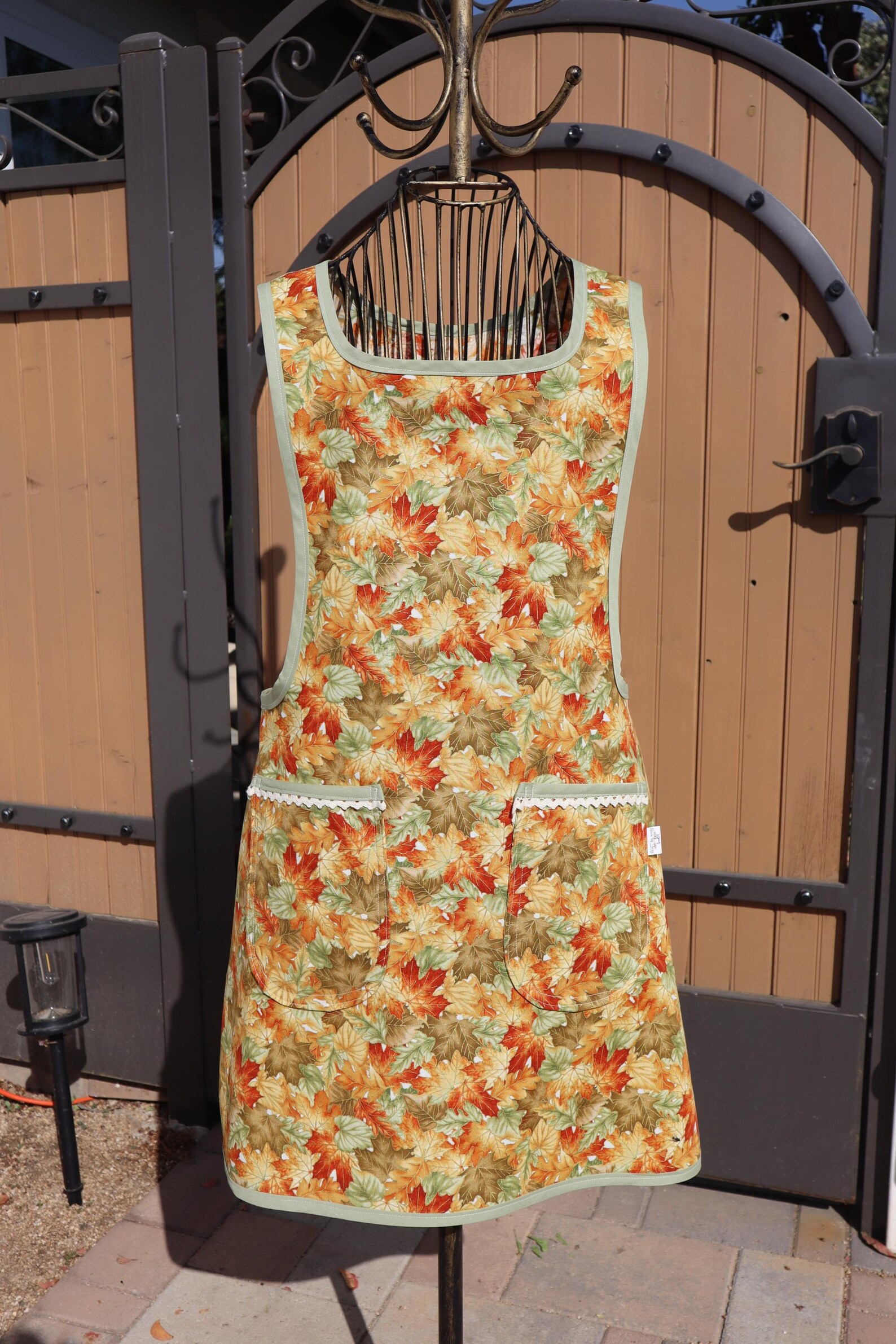 Apron, Vintage Style Fall Print With Closed Neck and Encased Ties at ...