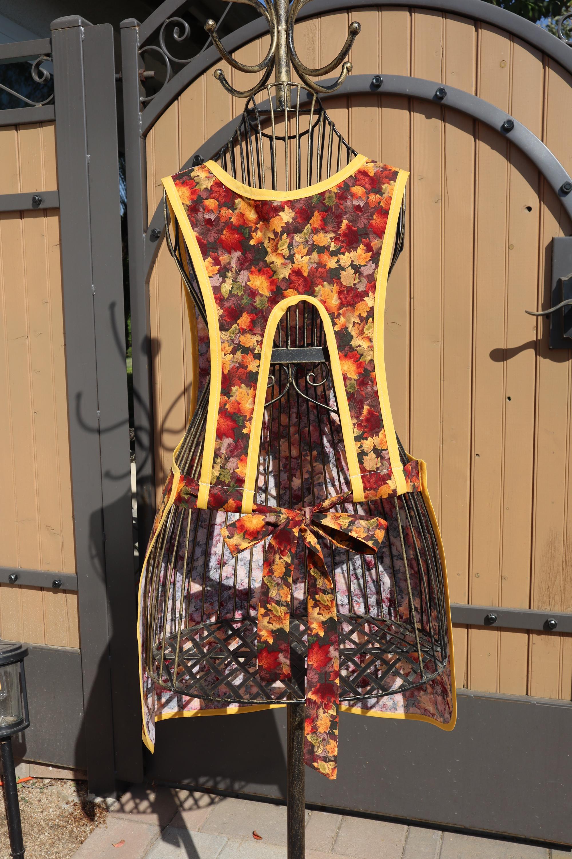 Apron, Vintage Style Fall Print With Closed Neck and Waist Ties….size ...
