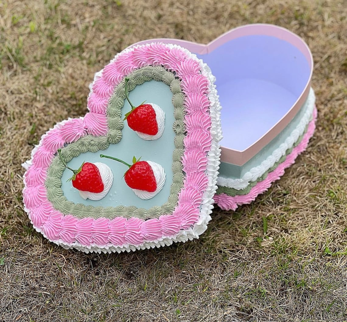 Large Heart Storage Box Red & Pink. - Etsy