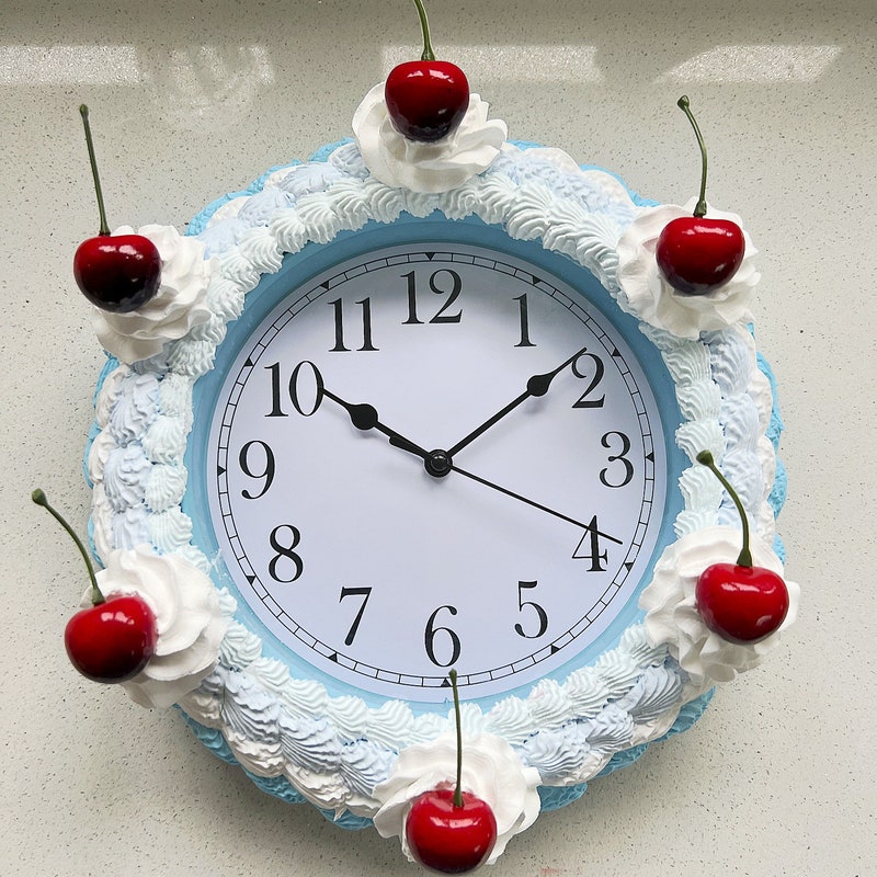 Fake Cake Clock - Etsy Canada