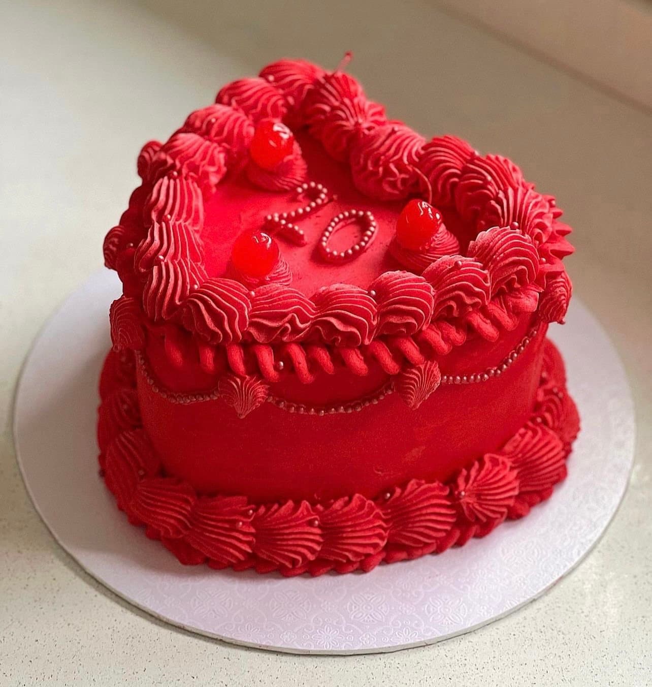Fake Vintage Heart Red Cake - Etsy