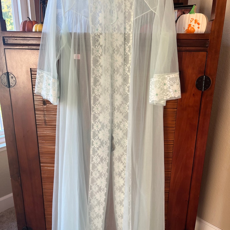 Robe With Lace - Etsy