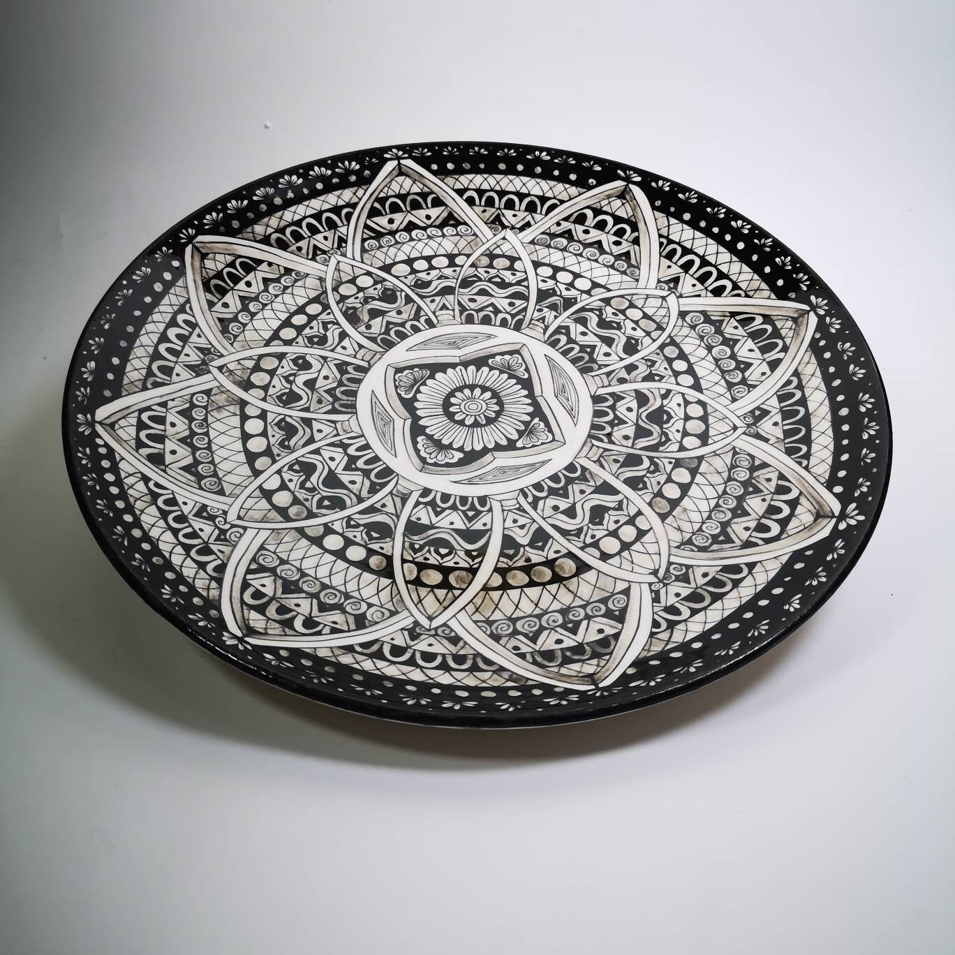 Mandala //black and White Handpainted Ceramic Plate//hanging - Etsy
