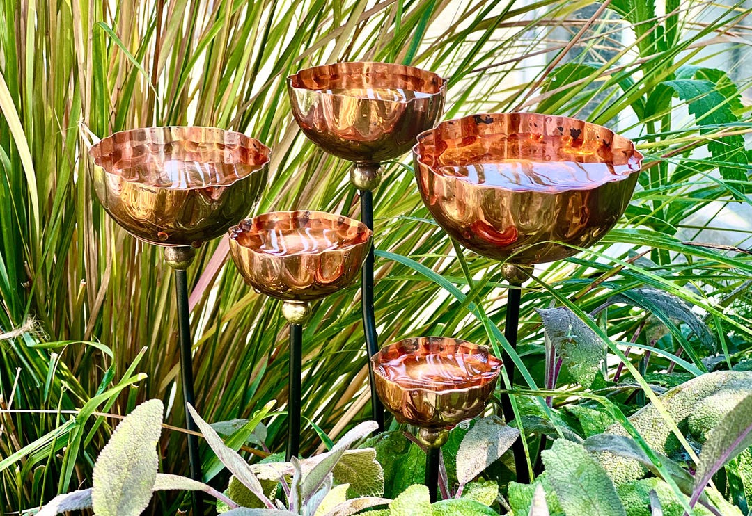 Copper Rain Catcher Garden Sculpture Set: Crinkle Cut Bowls, Iron ...