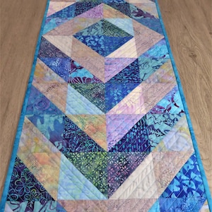 Quilted Table Runner Pattern Modern Quilt Pattern (Instant Download) - Etsy