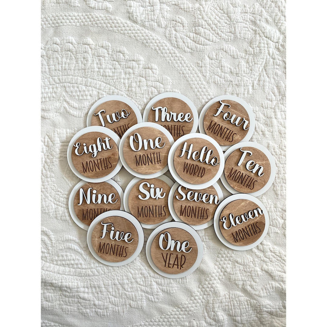 Baby Milestone Markers, First Year Photo Props, Gift for New Parents ...
