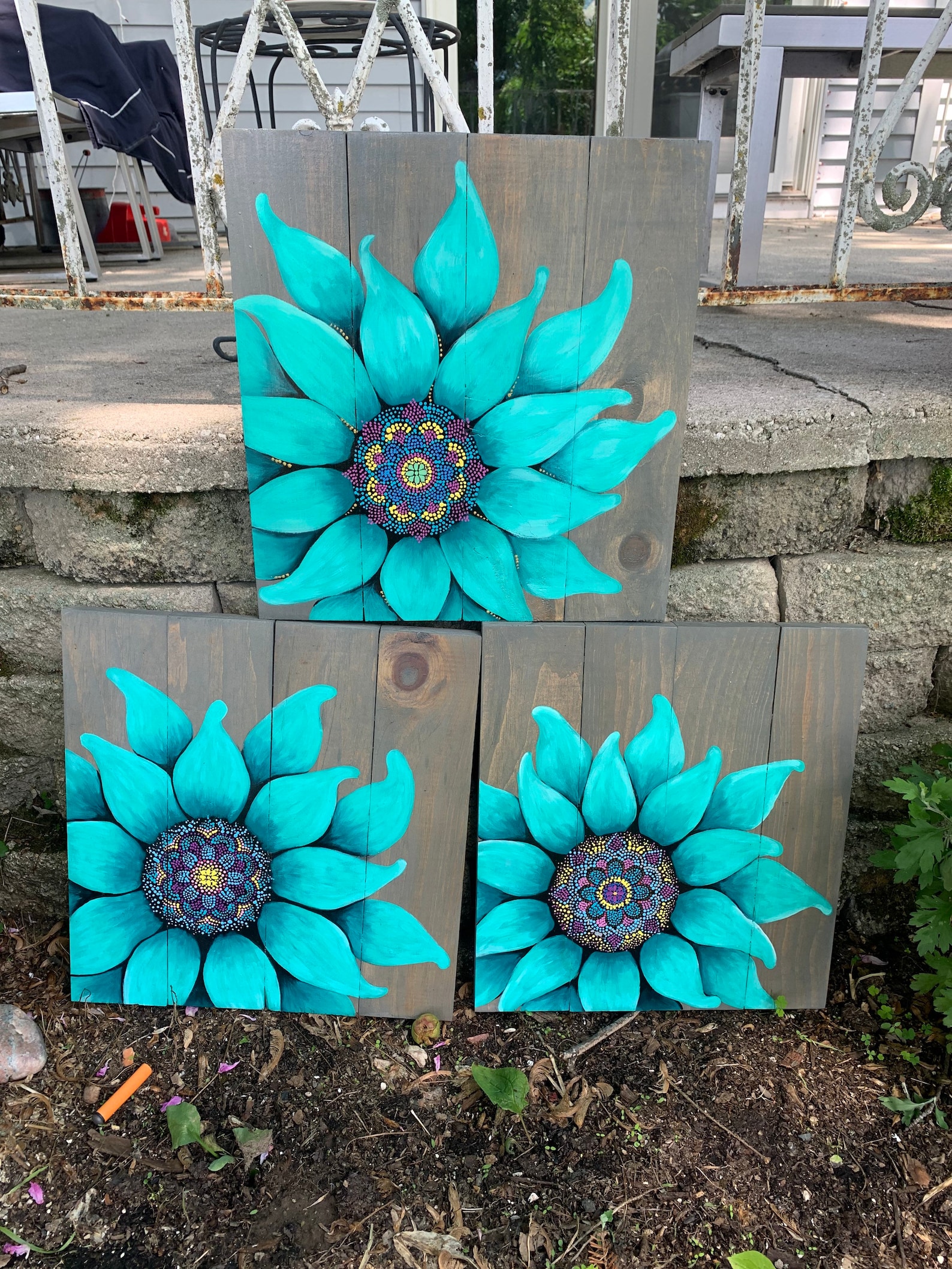 Teal Sunflower, Sunflower Barn Door, Flower Painting, Rustic Sunflower ...