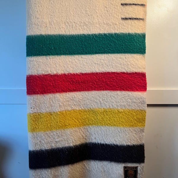 Hudson Bay Company (hbc) Blankets for Sale - Etsy Canada