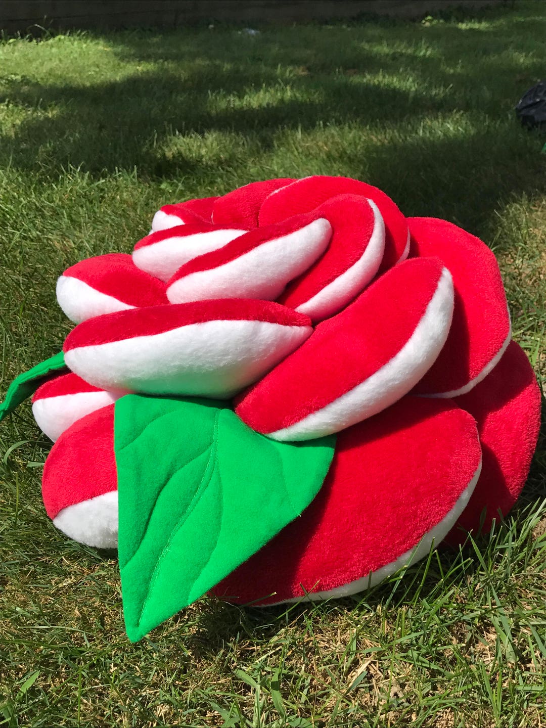 Red and White Flower Pillow Rose/home Decor/16"x 16"/decorative Pillow ...