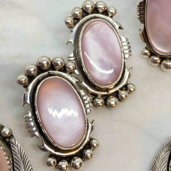 Vintage "Morgan Apache" Navajo Sterling & Pink Mother… - Gem