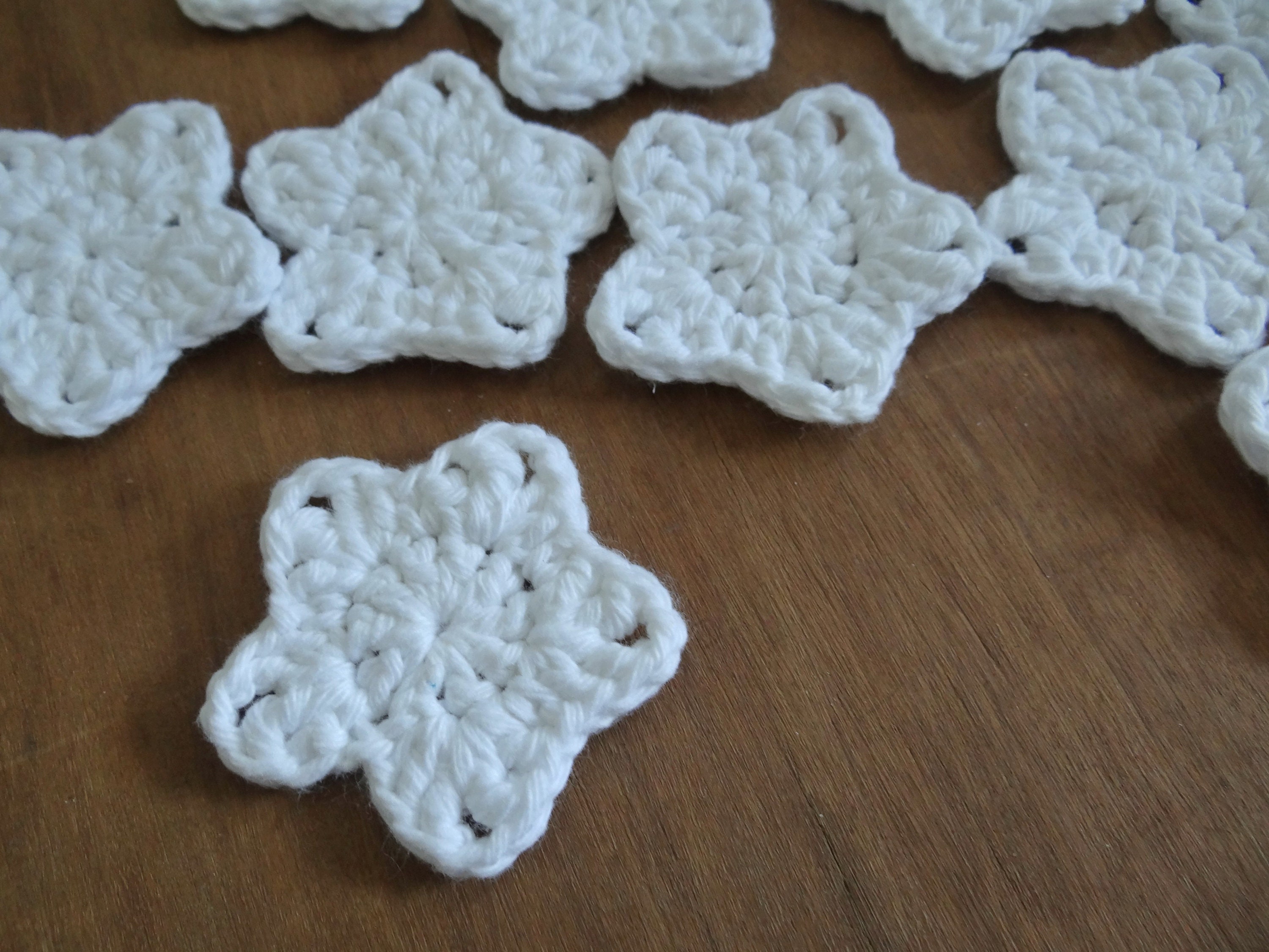 50 Pcs Mini Little Tiny Crochet Applique Stars MADE TO ORDER - Etsy
