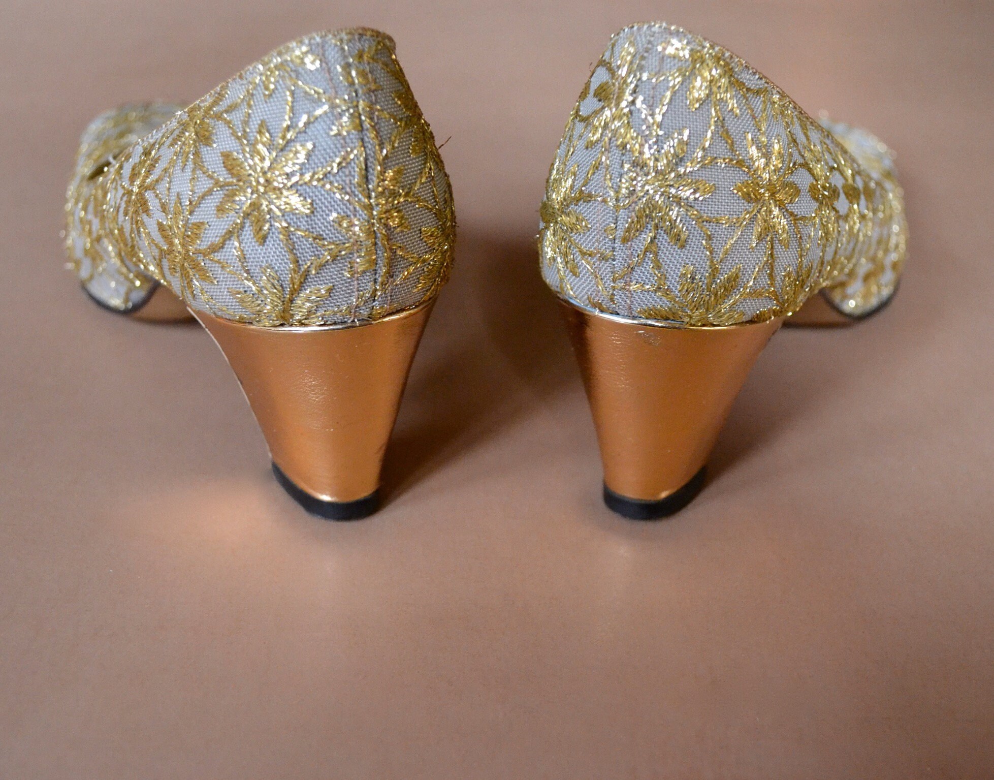 Tempos Vintage Mesh With Gold Star Heels, Size 6.5, 2-inch Heel, 1-inch ...