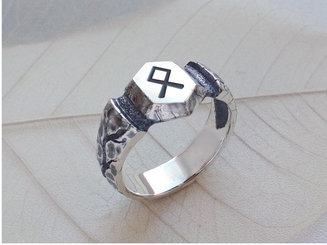 Powerful Viking Rune Ring - Symbol of Odal Rune for Strength, Honor ...