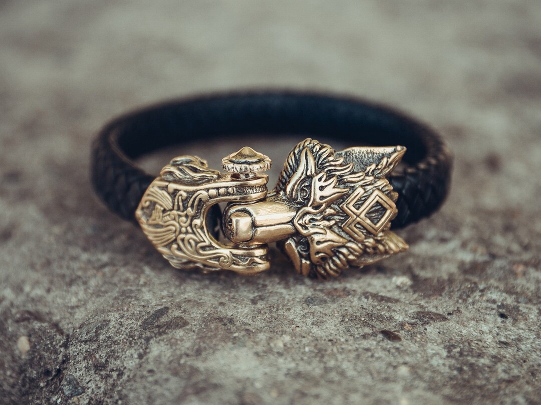Bronze Guardian: Wolf Head Leather Band. Howl of the Wilderness Leather ...
