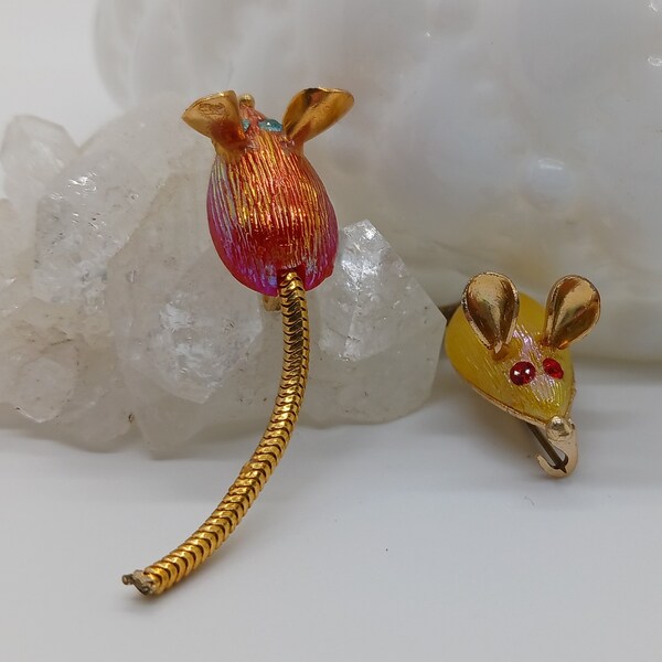 Vintage Mouse Pin - Etsy