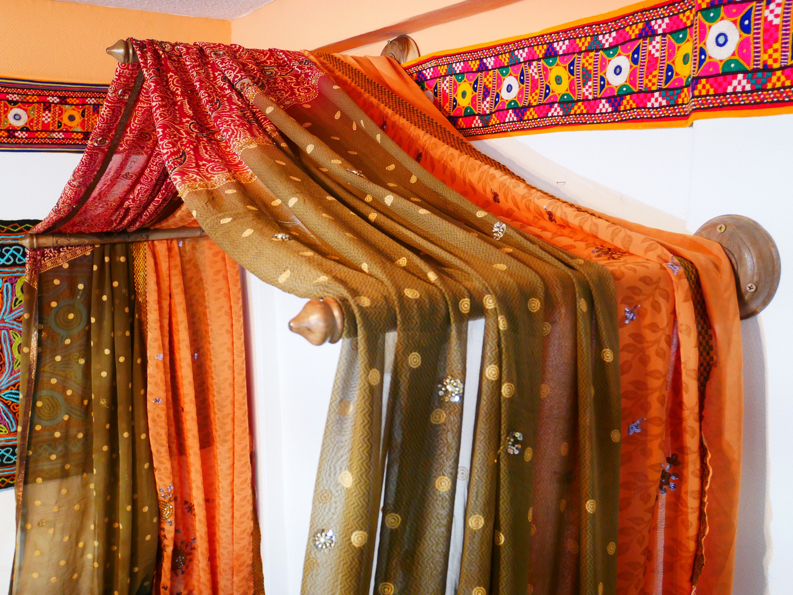 Boho Bed Canopy Saree Canopy Frame With Handcrafted Walnut - Etsy