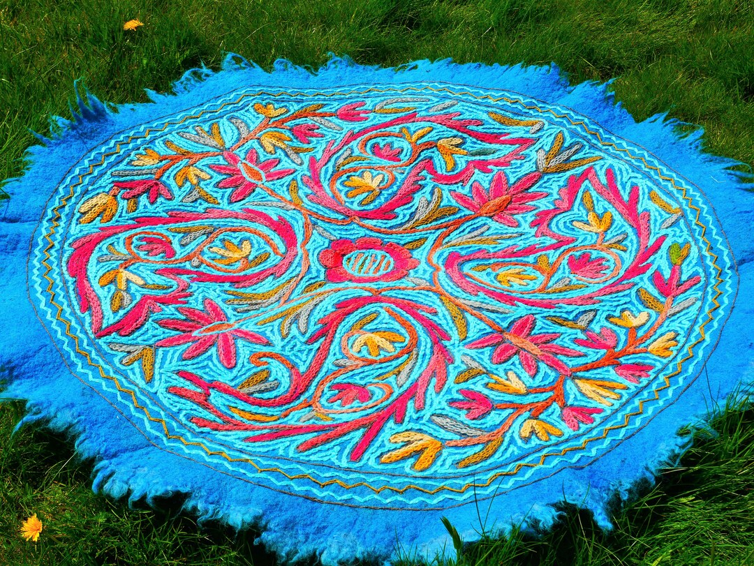 Mandala Wool Rug Round Kashmiri Namda Boho Accent Rug 36 Hand Felted ...