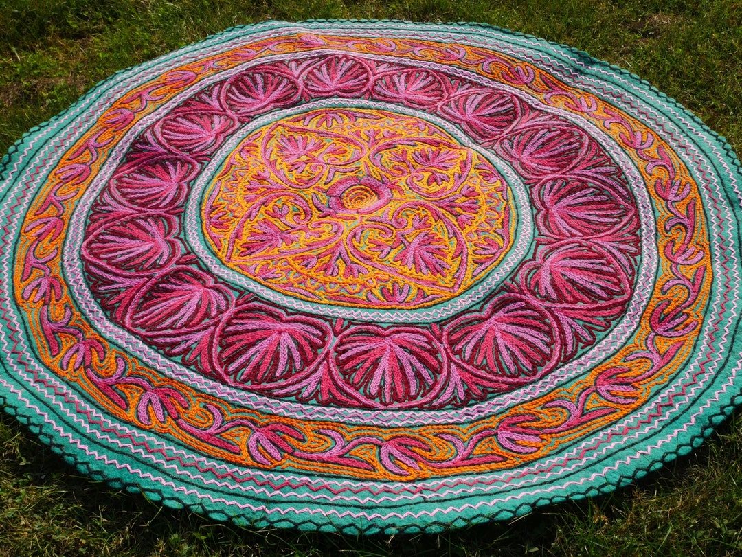 Mandala Rug - Round Wool Rug | Kashmiri "namda" Hand Felted ...