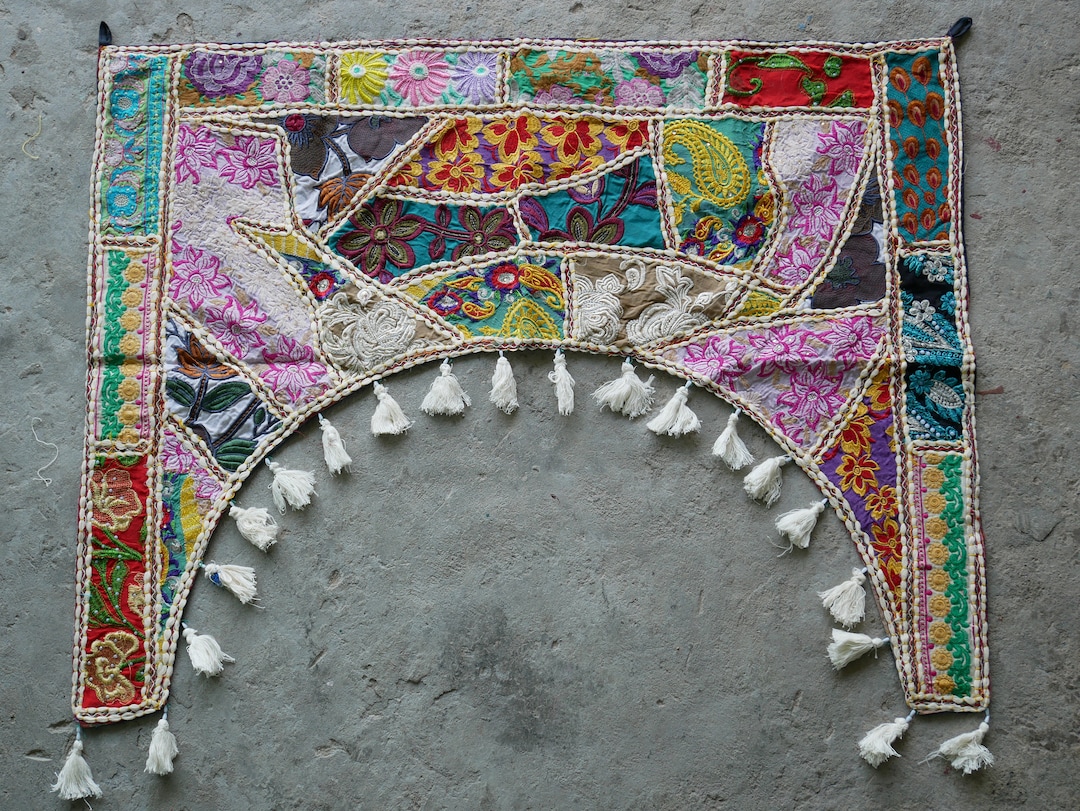 Door Toran Indian Toran, Patchwork Saree, Handmade Door Valence, Window ...