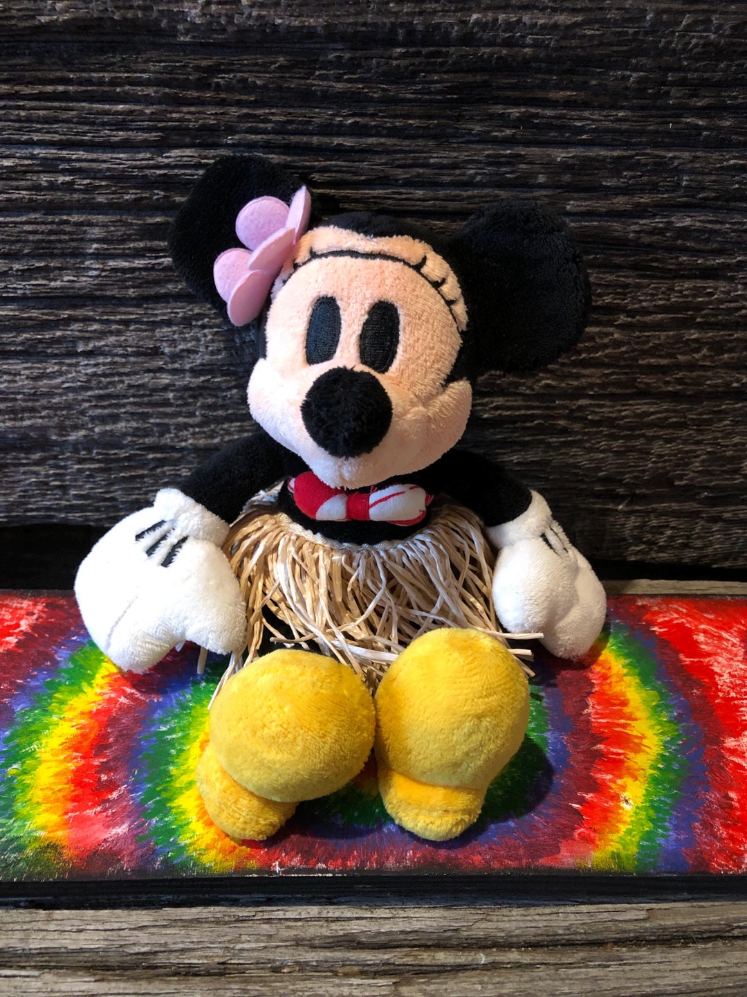 Disney Store Minnie Mouse in Grass Skirt Hula Plush Plushie Hawaii ...