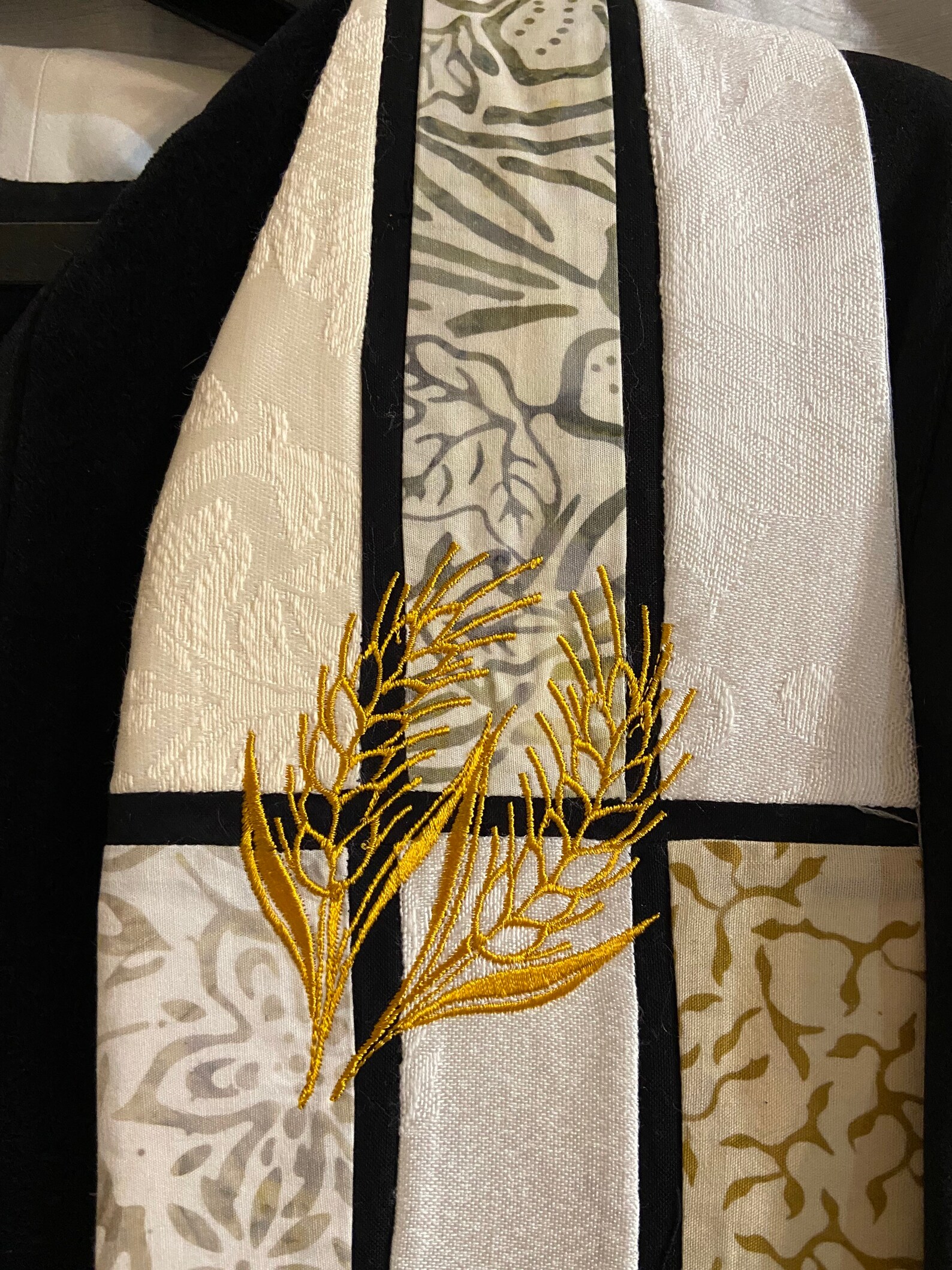 White Stained Glass Communion Stole - Etsy