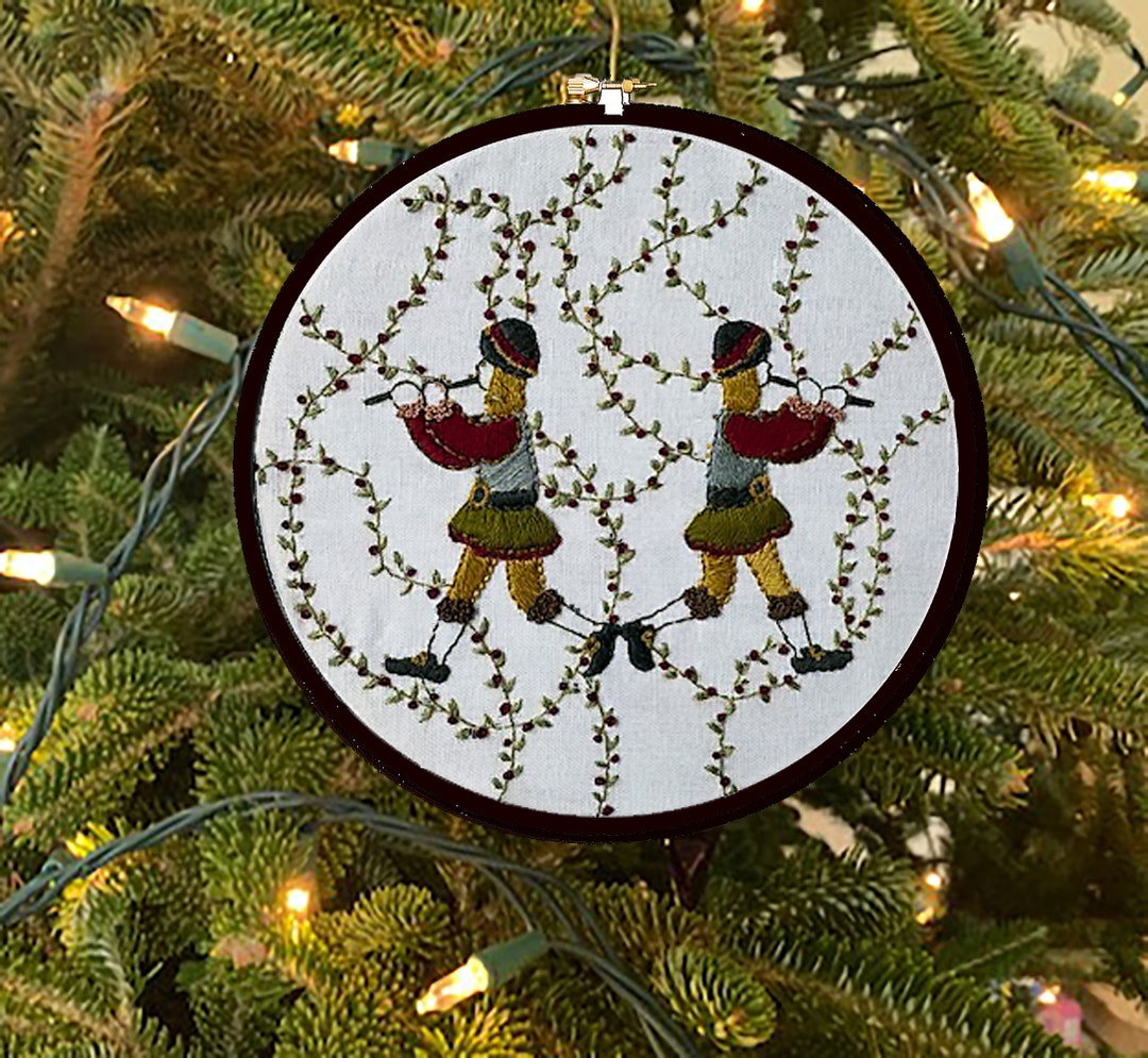 Eleven Pipers Piping Embroidery Kit, Christmas Hoop Art, Beginner DIY ...