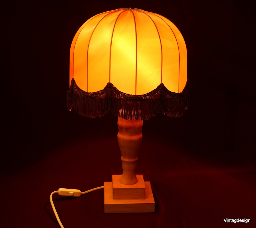 Vintage Table Lamp, Antique Wooden and Lamp, Desk Lamp, White Lamp ...
