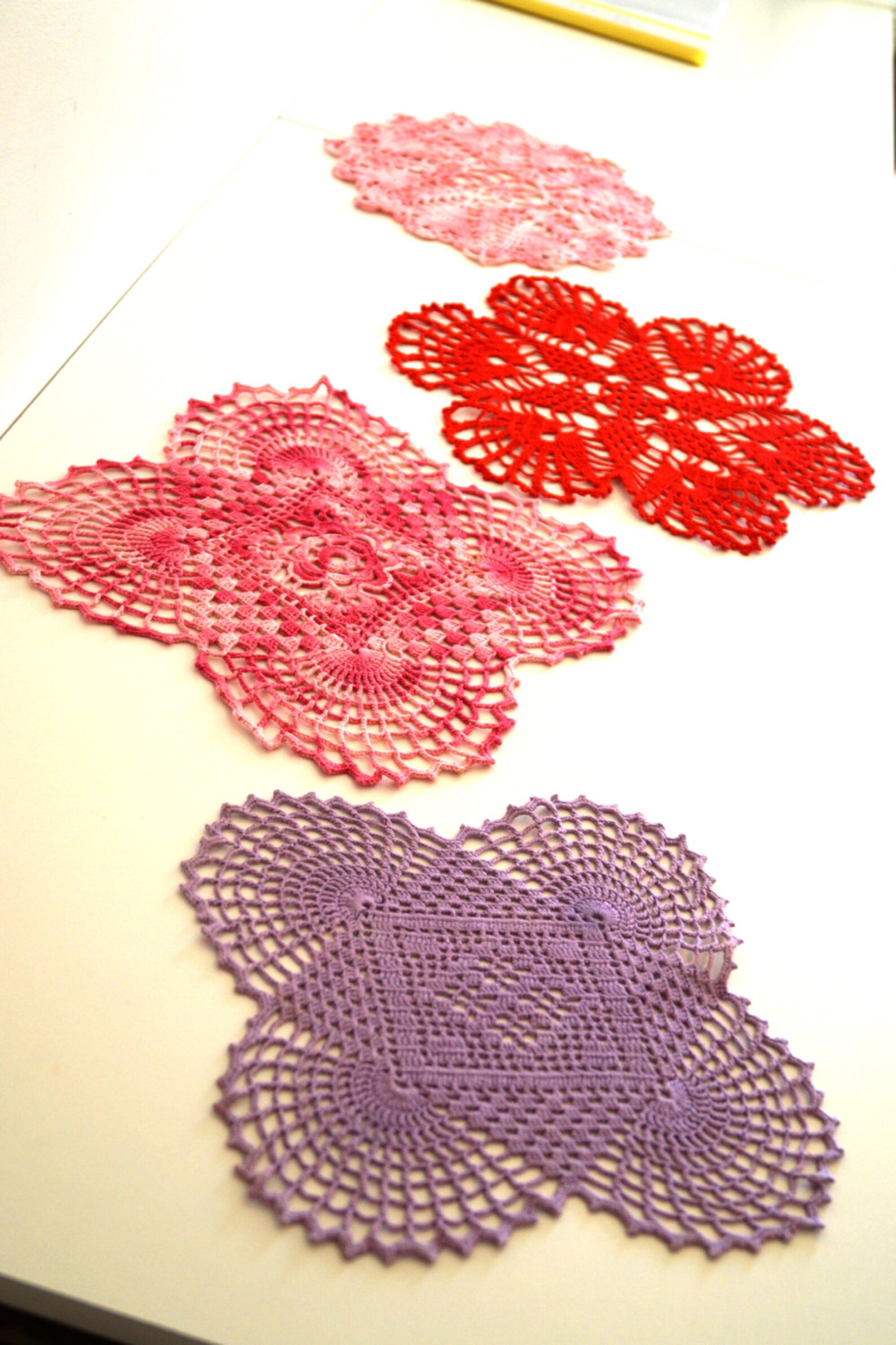 Vintage Doilies Set. Hand Crocheted Colored Doilies Set of 4. - Etsy