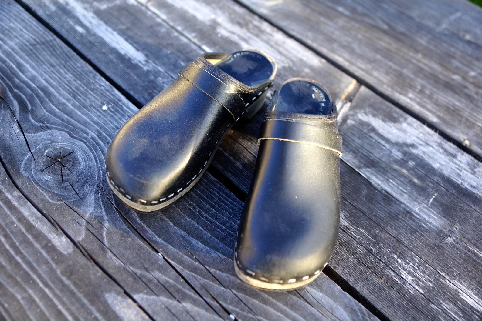 Vintage Black Leather Wood Clogs: Swedish Boho Platform Shoes (EUR 30 ...
