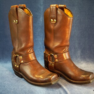 Cowboy Boots. Vintage Western Boots. Mens Pointy Genuine Leather Boots ...