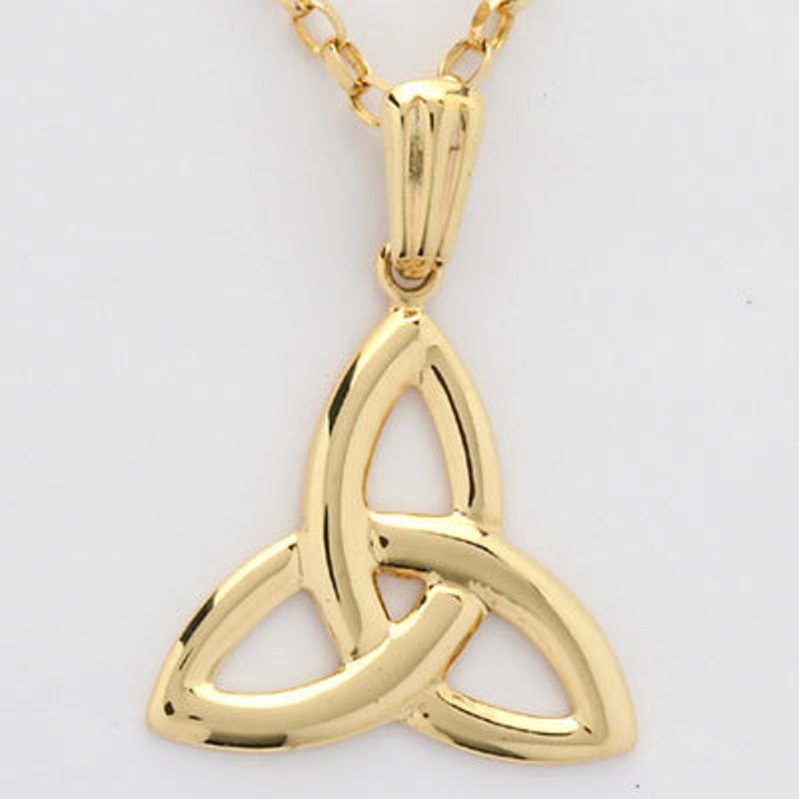 Trinity Knot Pendant Large on 18 Chain P115 | Etsy