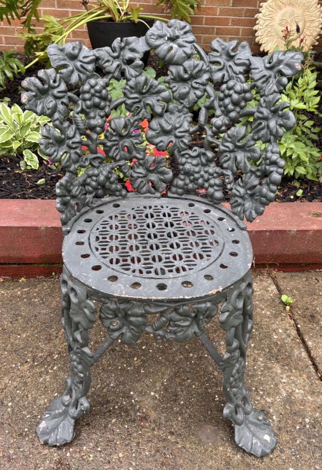 Antique Victorian Style Grape Vine Cast Iron Garden Seat Chair Patio 3 ...