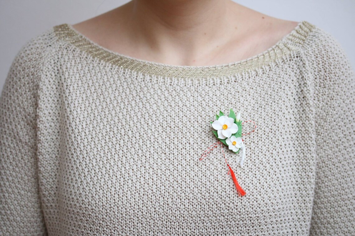 Daffodil Brooch - Etsy