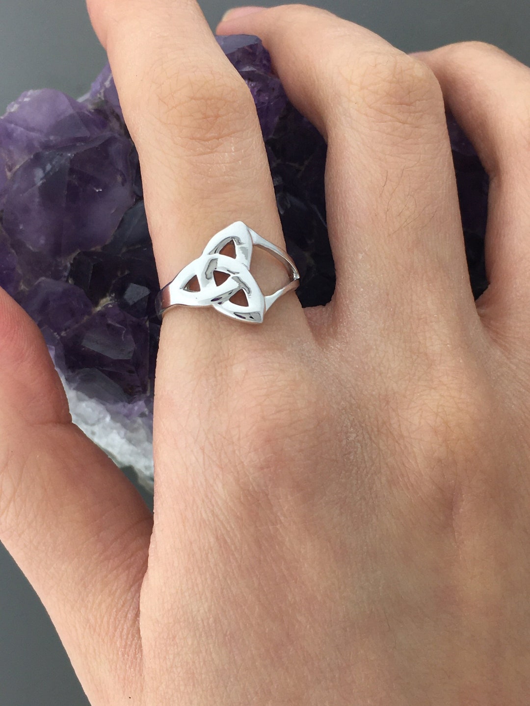 Sterling Silver Modern Trinity Knot Ring (#BQ554) Ireland , Scotland ...