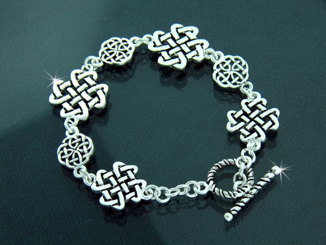 Celtic Love Knot Toggle Bracelet 5587 Highland Bracelet - Etsy